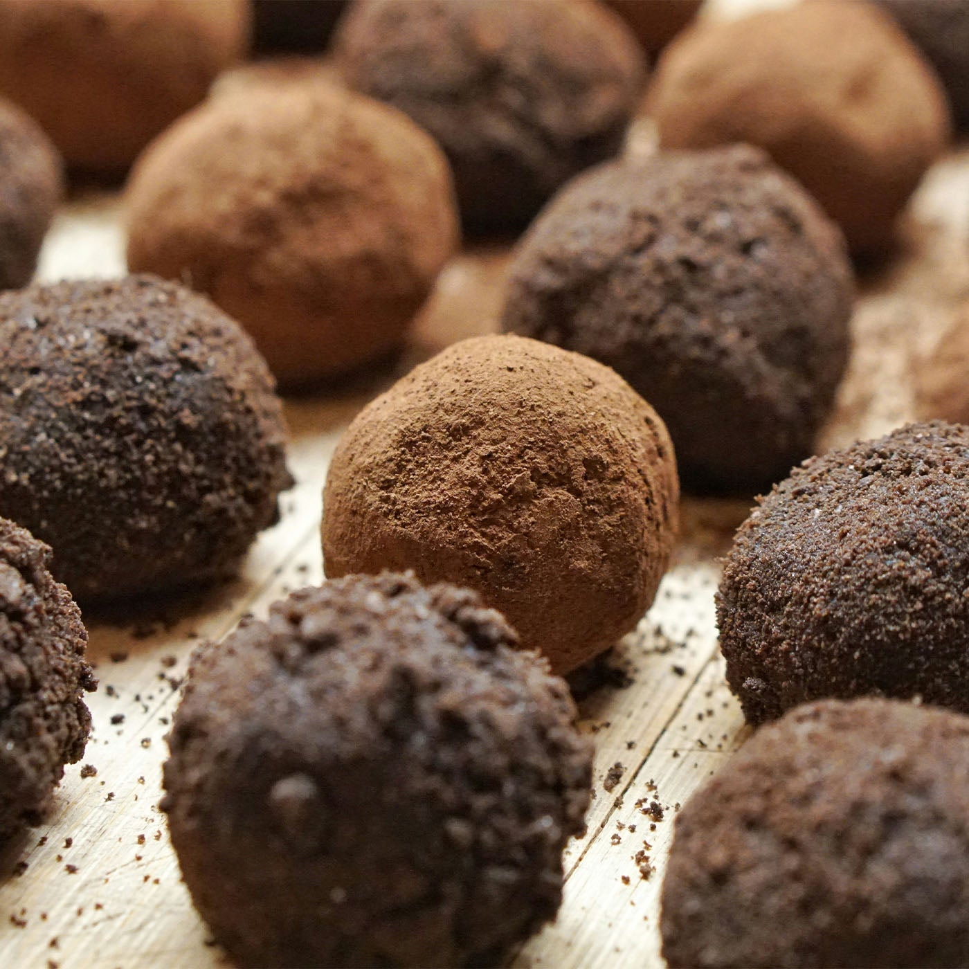 White Chocolate Spicy Truffle | Gordon Food Service