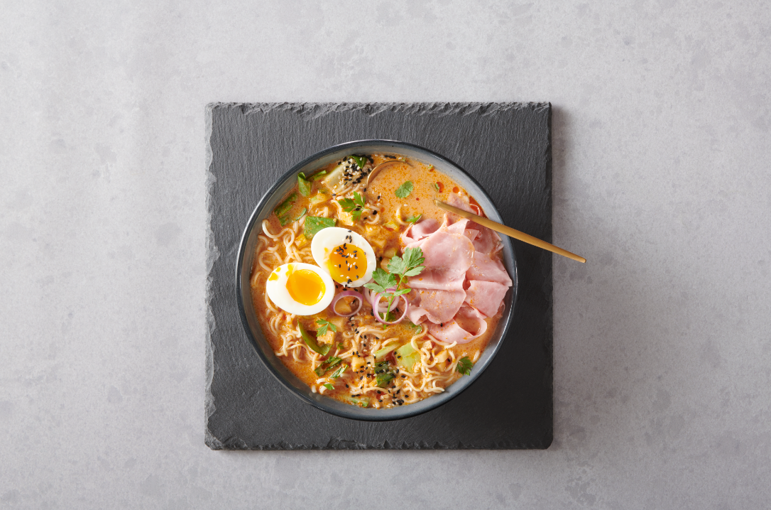 Hot Ham Curry Ramen | Gordon Food Service