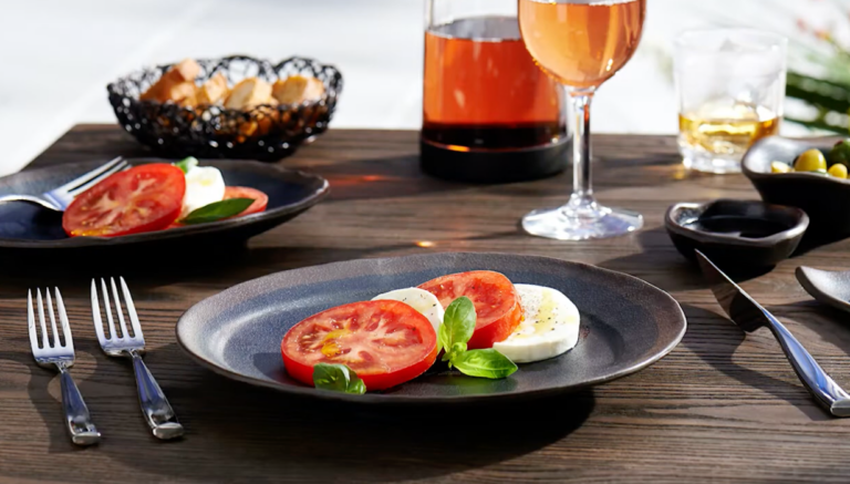 Restaurant Dinnerware Trends You Need to Know About | Gordon Food Service